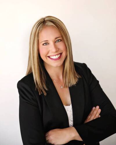 Ellie Ree-Stork - Sioux Falls, SD - The Experience Real Estate, Inc.